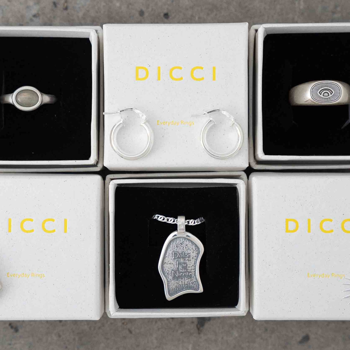 Qual o melhor? Aço Inoxidável ou Prata 925? - Dicci Blog – DICCI